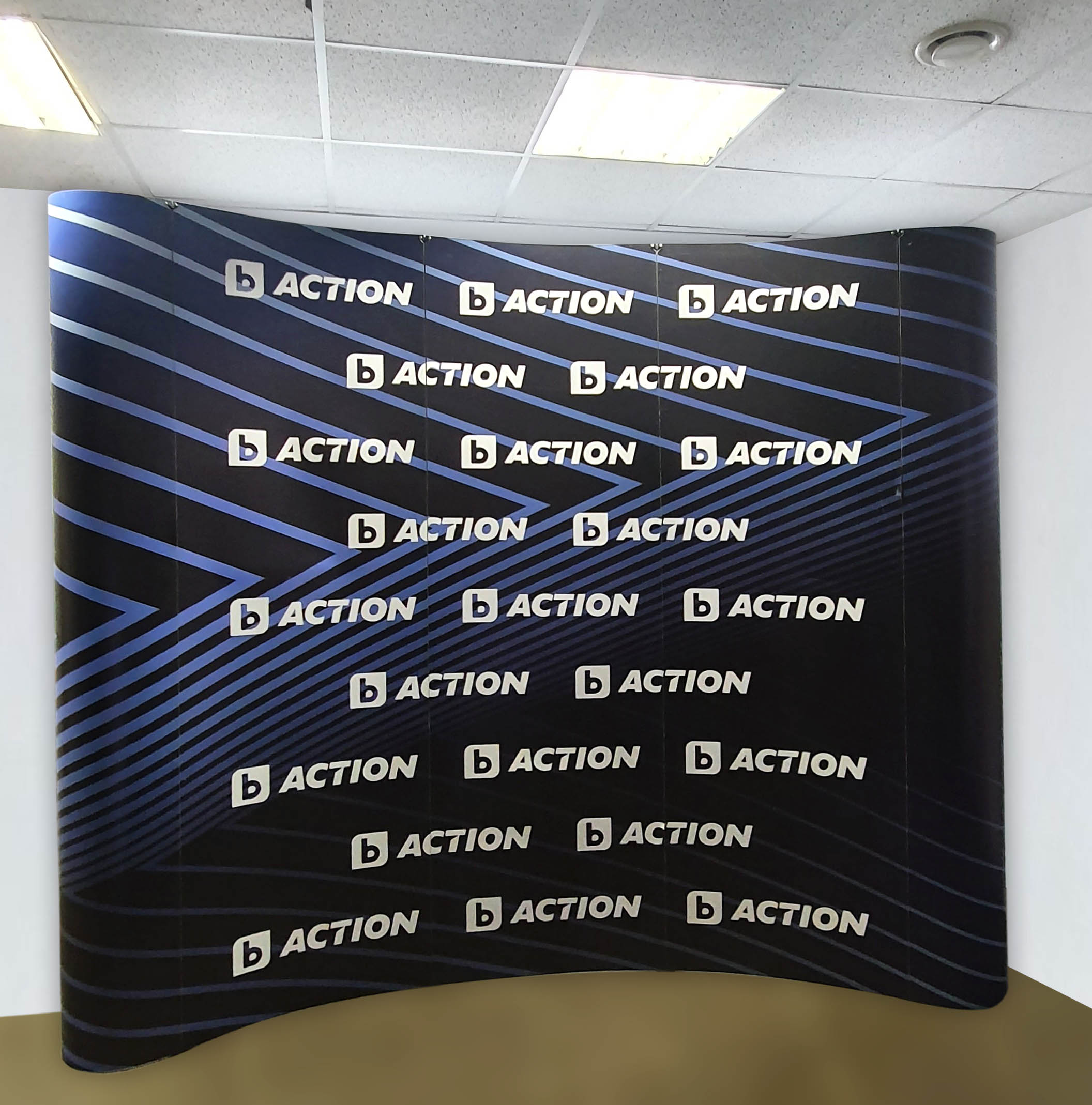 Trakia design OOD | POP UP walls, PROMO tables, A-boards